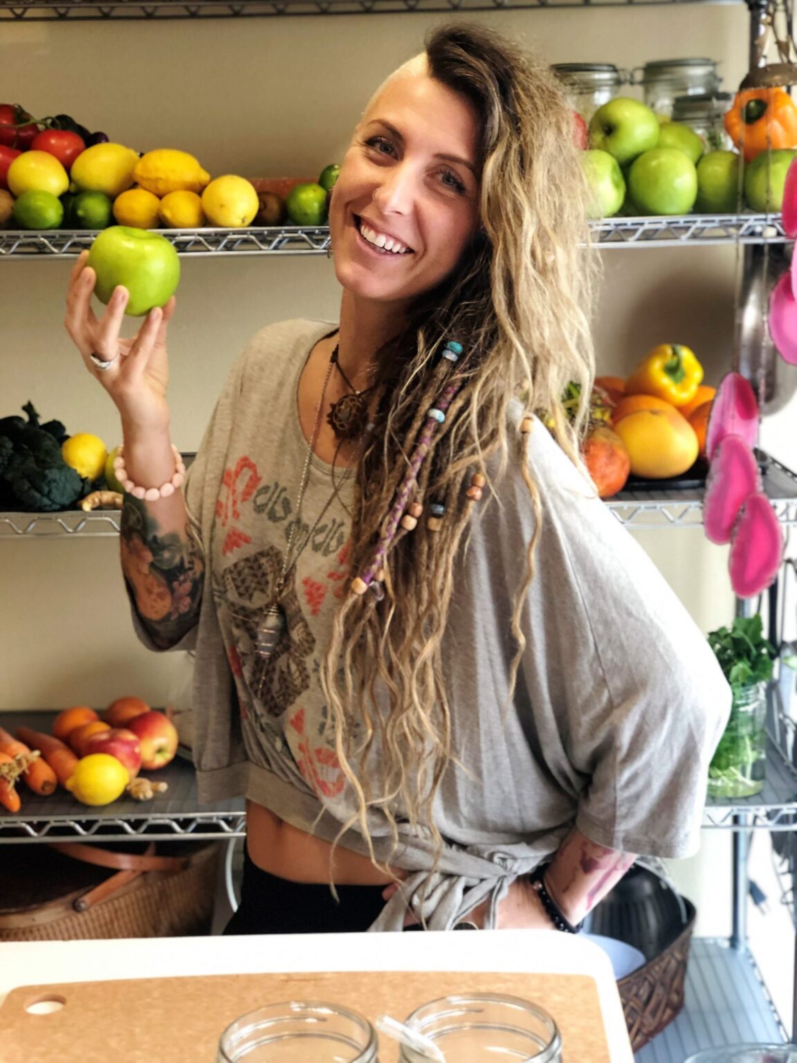 Get on the "Juicing Train" with Amy Millar! - UNCHAINEDTV