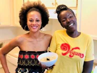 Queen Jonnae Sings and Makes Us Soup! - UnchainedTV